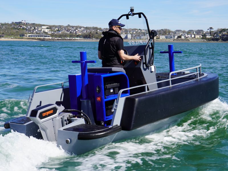 Bateaux de servitude portuaire