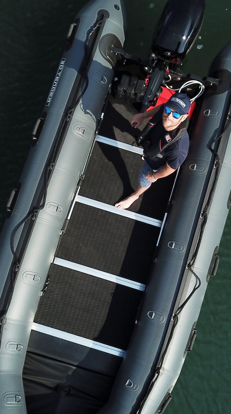 3D Tender French brand, specialist in inflatable boats, RIBs, polyester ...