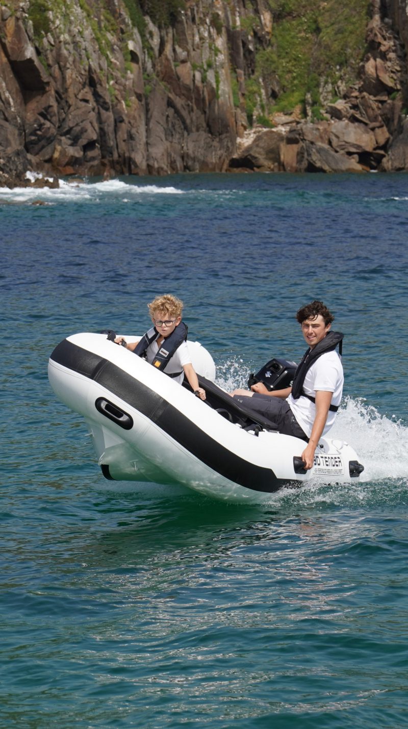 3D Tender French brand, specialist in inflatable boats, RIBs, polyester ...