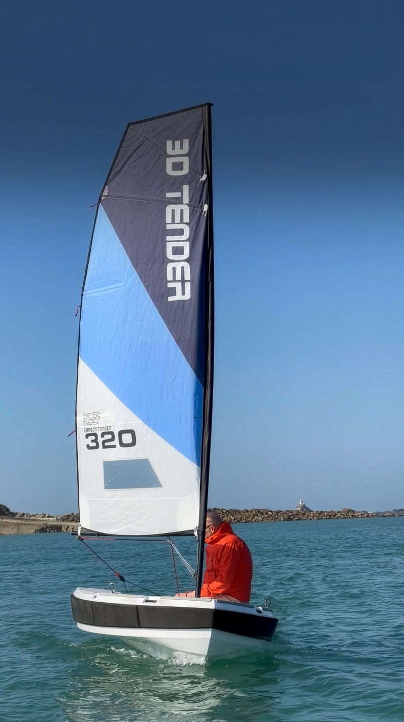 3D Tender French brand, specialist in inflatable boats, RIBs, polyester ...